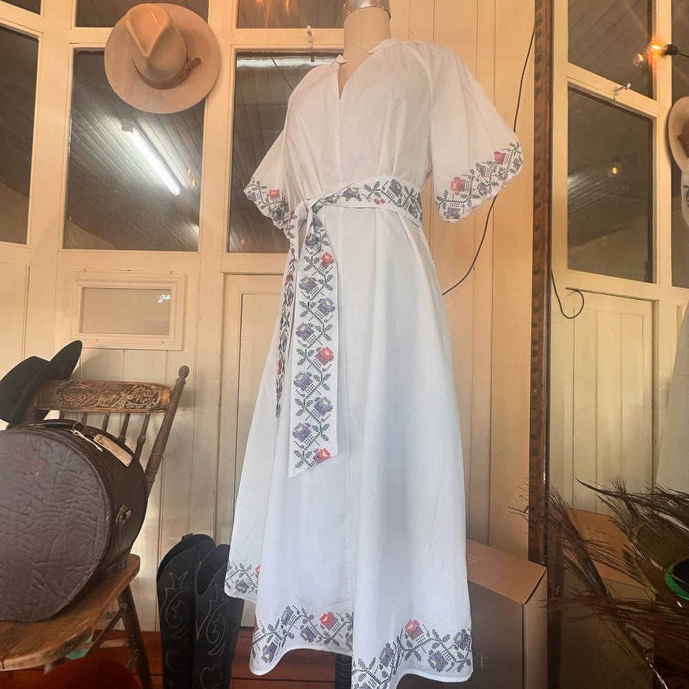 Urban Dust Hat Bar & Boutique | Maldon's Brand New Hat Bar & Workshops